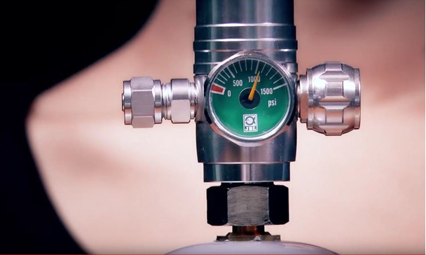 Nano CO2 System with Large CO2 Cylinder Thanks to Adapter